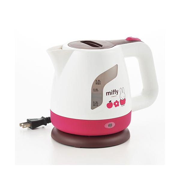 ■材質ポリプロピレン、コードの長さ：約0.75m、消費電力：900W■サイズ約220×145×170mm(約667g・800ml)■製造国中国製