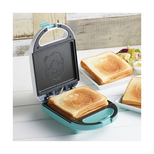 朝食やおやつがほんのひと手間でカフェ風のおしゃれなメニューになる調理家電。ホワイト×ブルーグリーンのかけ合わせが爽やか。■サイズ・重量約225×153×85mm(約800g)■材質・その他本体：フェノール樹脂(アクリル塗装)・ABS樹脂プレ...