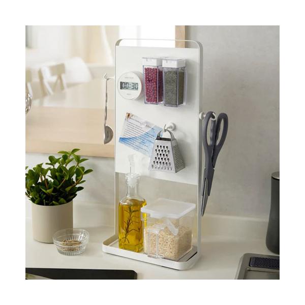 ※沖縄県への発送は別途送料が掛かります。※代引き支払いの場合は、別途代引き手数料が掛かります。◆すき間がいきるキッチンラック あとちょっと収納があれば。 よく使うものだけ手の届く場所へ。 キッチンのすき間が、すっきり整う収納に。   ●よく...