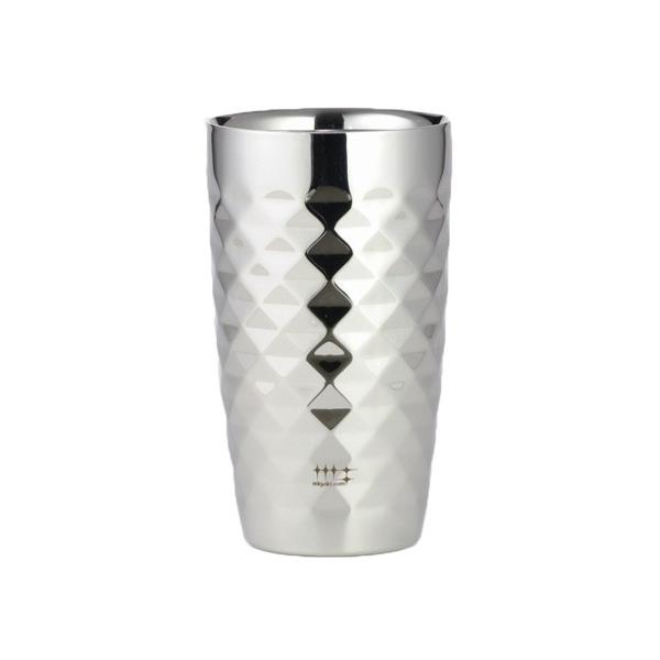 【磨き屋シンジケート】とは伝統と歴史ある金属加工の街「燕」が生んだ金属加工のスペシャリスト集団です。ビールおいしさを最大限に引き出すため、クリーミーな泡が出来るよう内面をミラー仕上げ、内面底部にはきめ細かい泡が出来るようヘアライン加工が施さ...