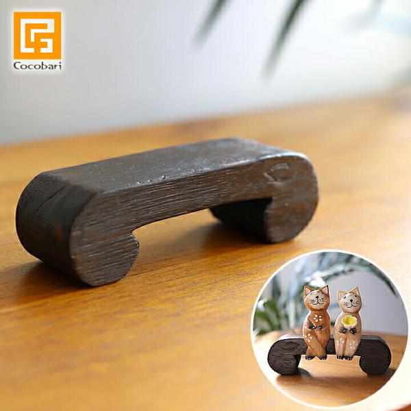 ■商品説明人気のバリネコが座れるミニチュアのソファーをオリジナルで作りました。バリのリゾートホテルに置いてあるソファーをモチーフにしたデザインです。猫だけでも可愛いけれど、このソファーに座らせると、一気にグレードアップ！うっすら木目も見えて...