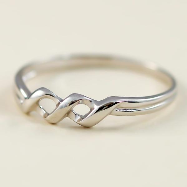 【素材】ココカルは本物の地金でお作りしています。・K10イエローゴールド・K10ホワイトゴールド・K10ピンクゴールド【重量】平均重量約0.79g【文字入れについて】こちらの商品は文字入れは出来ません。※選択肢に無いサイズはご要望欄にご記載...