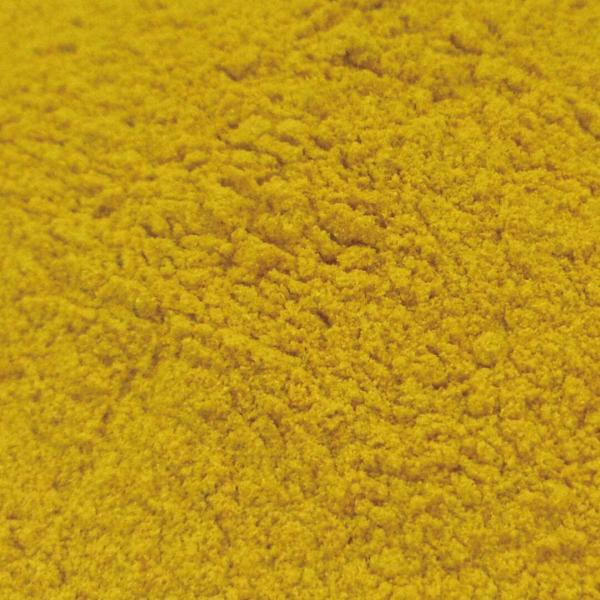 ドライハーブの特徴カレーの黄色はターメリックによるもので、カレーには欠かせないスパイスです。ピラフの色づけにもお使いいただけます。染色に利用すると、美しい黄色が楽しめます。内容量20g保存方法直射日光・高温多湿を避け、冷暗所にて密閉保存下さ...