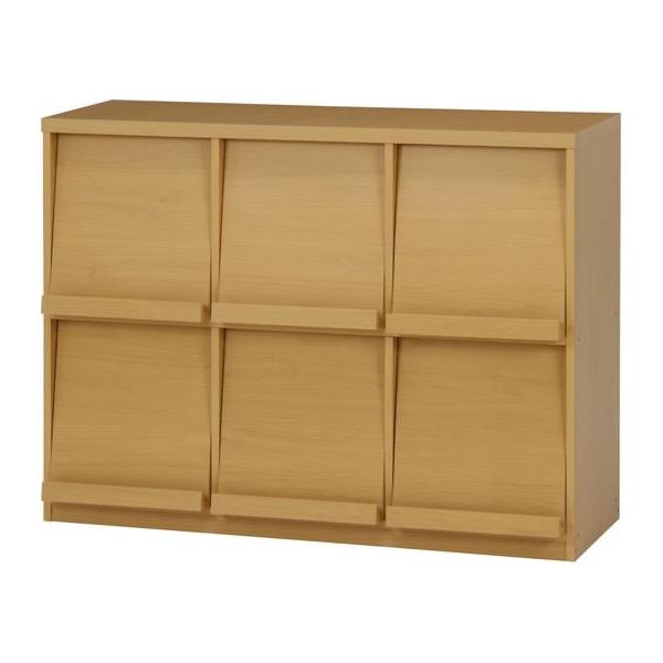 【商品説明】分割された収納スペースと魅せるフラップ扉で、お気に入りの雑誌などを飾ってオリジナルのインテリアとして楽しめます。　６つに分割された大容量の収納スペース。　収納するアイテムごとに区分けできるので、これ一つでお部屋がすっきり片付きま...