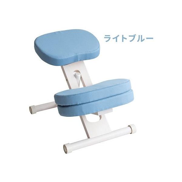 【仕様】●カラー：ホワイトライトブルー　●商品サイズ：Ｗ４８．５×Ｄ６１〜６８×Ｈ４３〜６４　●製品重量：７ｋｇ　●主材質：張地／ポリエステル、合板、ウレタン、天然木（ラッカー塗装）　●備考：組立式（約２０分）、座面高さ調整可能、キャスター...