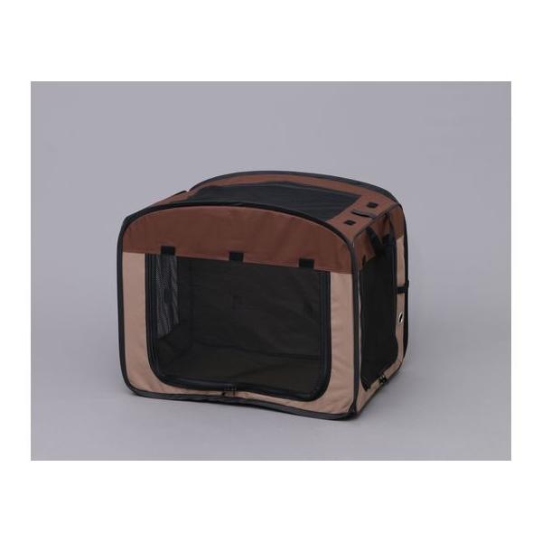 【商品説明】小さく折りたたみ収納や持ち運びにも便利です。天面はファスナーで開閉可能になり、上部からのぺットの出し入れができます。正面入り口の扉はロールアップして固定できます。給水ボトルを取り付けることが可能で外出先でも簡単に水分補給ができま...