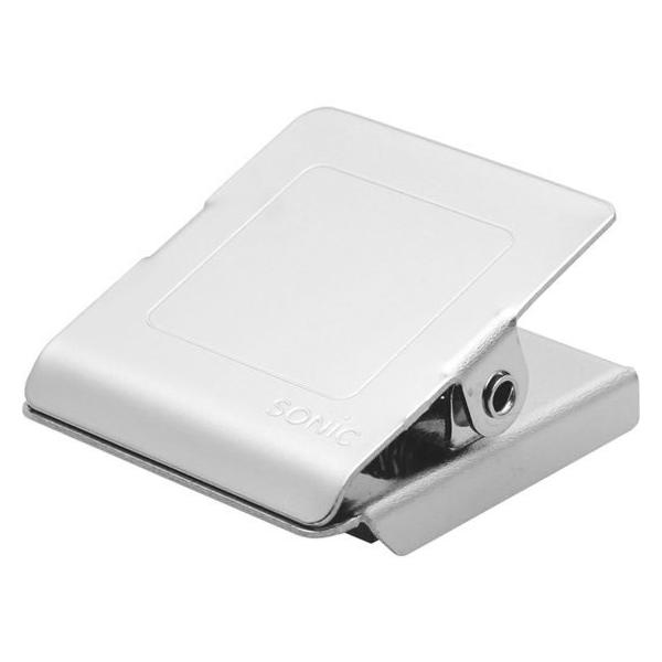 【商品説明】オールステンレス（磁石部分を除く）でサビに強いマグネットクリップです。シンプルなデザインでさまざまなシーンにお使いいただけます。サビに強いので、ご家庭の水回りはもちろん、食品加工工場・飲食店や、湾岸地域の工場・倉庫でもお使いいた...