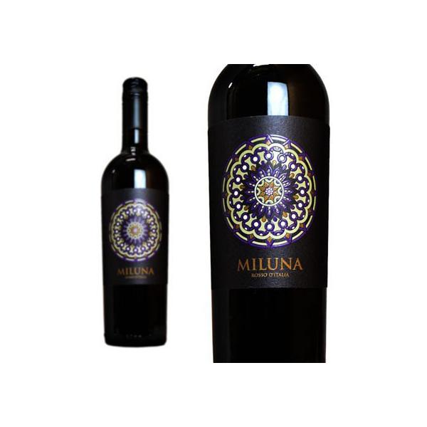 【商品説明】アタックはやや強めで、黒系果実のチェリーやカシスを思わせる香りもあります。原産地呼称の関係でプーリアを名乗ることはできませんが、プリミティーヴォ、ネグロアマーロ、マルヴァジーア・ネーラとプーリアで造られた土着品種を使用。【仕様】...