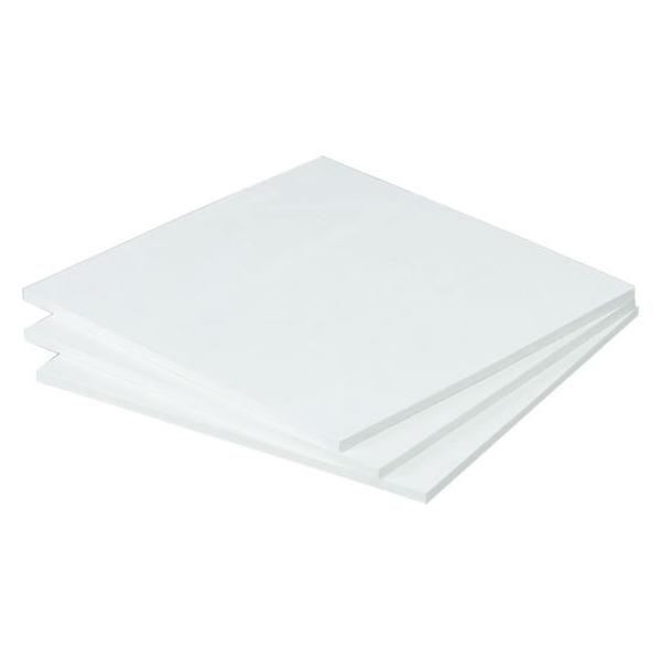 【商品説明】ゴム製の塁ベースです。【仕様】●素材・材質：合成ゴム　●仕様：釘なし、１枚単位での販売は致しておりません。　●サイズ：３８×３８ｃｍ、厚さ１ｃｍ　●商品重量：約７．４ｋｇ／組　●原産国：日本