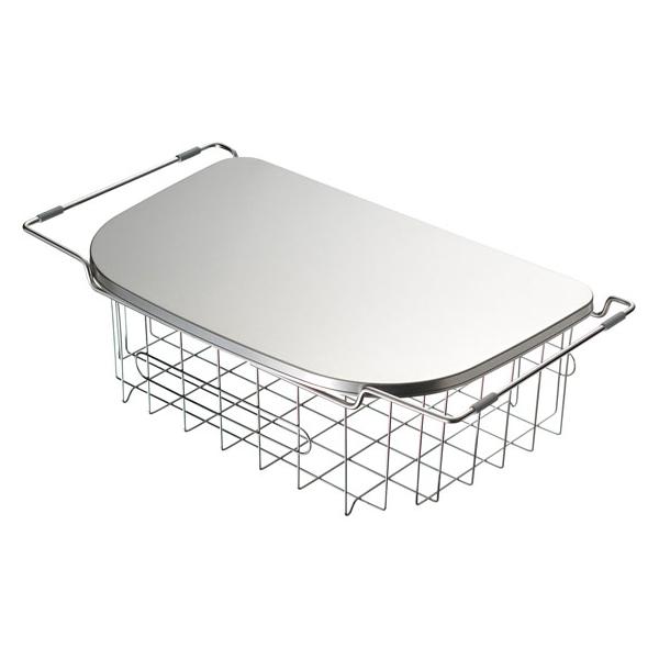 【商品説明】●シンク内にも、天板の上でも使える深型水切りカゴ。　●トレーはシンク内に調理スペースを広げたり、天板の上で水受けトレーとして使えます。　●シンクのコーナーにフィットする角丸＆末広がり形状です。【仕様】製品サイズ：約幅２５．５×奥...