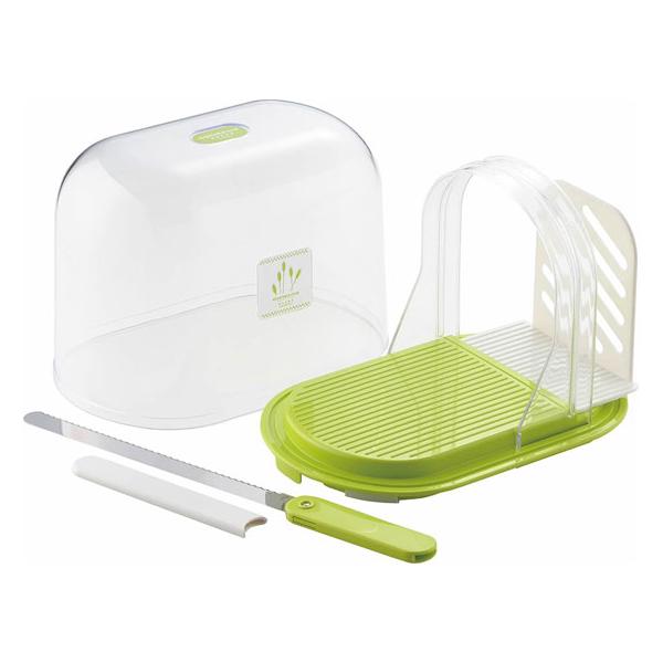 【商品説明】ＶＣＣパンハウス／好評頂いてます「パンハウス」にカラフルなカラーが追加されました。　切ったパンがパンスタンドで倒れない設計。　パンを真っ直ぐにきれいに切れて【厚切り・薄切り】の目盛りが付いたスライスガイドが付いています。　本体に...