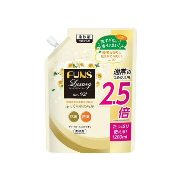 【商品説明】お得な特大サイズ。　植物由来の柔軟性分配合でふっくらやわらか仕上げ。　香りが繊維１本１本まで行き届き、着ている時もほのかに香る。　抗菌、防臭効果でお部屋に干しても生乾きの嫌なにおいがしない。　やわらかなホワイトローズムスクの香り...