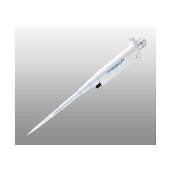 【商品説明】●チップ取り外しも、片手で簡単操作のチップイジェクター付きです。●手の温度に影響されず、長時間使用に応えるタフ＆精密ボディです。【仕様】●容量設定方式：固定式●容量範囲（μＬ）：１０００●精度（％）：±０．５●再現性（％）：［０...