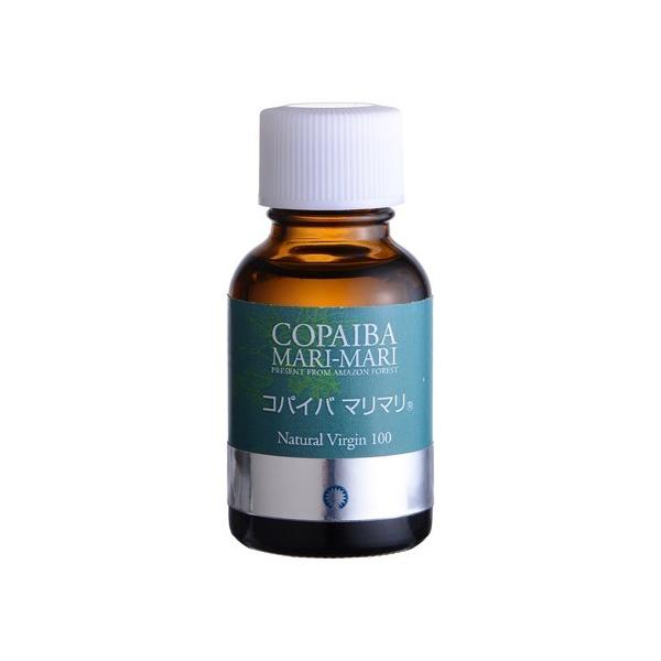 ブラジル・アマゾンで森と共に暮らし、森の文化を育みつづけてきたインディオ。そんな彼らが1万年におよぶ時の流れの中から見出したのが、聖なる樹木「コパイバ マリマリ」から採取される黄金樹液オイルです。