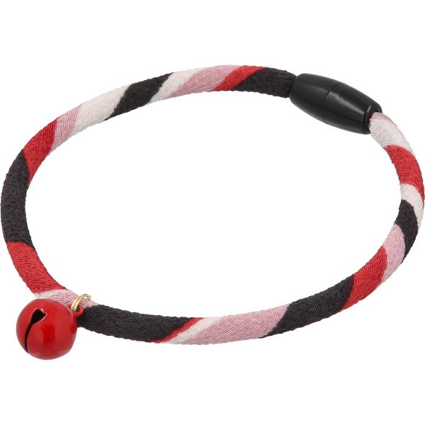 猫 首輪 ちりめん首輪 猫用首輪 和柄 おしゃれ 安全 鈴 付き 日本製 （雪月花）商品詳細・重さ：約3g〜４gと、着けていることに気が付かない猫ちゃんがいるほどの軽さです。・サイズ ：長さ約10cm~30cmまで対応。猫ちゃんのサイズに合...