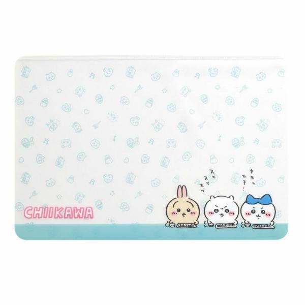 商品特徴 ・コピーした用紙を挟んでも文字がマットにうつりにくいシボ加工を施した素材・２枚の塩ビシートの間にメモや写真をはさめる・文字がうつりにくい素材を使用・机に接する面は光沢仕上げで滑りにくい商品仕様サイズ W450×D300mm主素材 ...