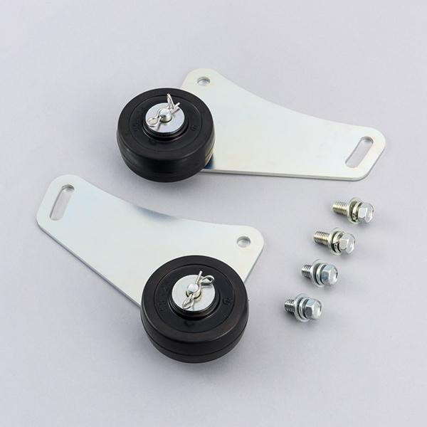 サイズ(mm)：D220×W160×H75重量：0.92kg 接地面から浮かせた状態で除雪出来ます。 より便利に 工進除雪機SR-350・ESR-600用 材質/仕上：鉄・ゴム セット内容/付属品：サイドローラー1個 注意：適合機種をよく確...