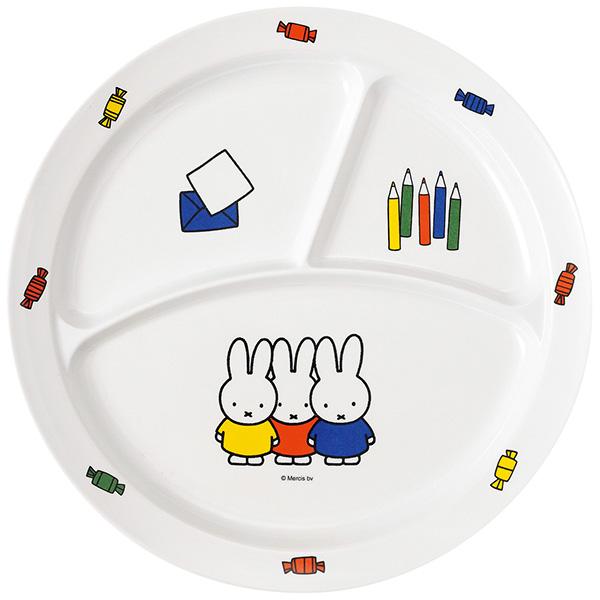 ●手軽な三切り丸ランチ皿です。■サイズ(mm) ： 外径：230、高さ：23■重量 ： 175g■材質 ： メラミン樹脂■食器洗浄機 ： ○■生産国 ： タイJANCD：4523927300375【銀行振込・コンビニ決済】等前払い決済予定の...