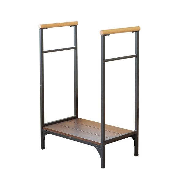 ●掴みやすい丸棒状の手摺りがついた玄関台で、玄関の昇り降りの負担を軽減することができます。●シックな木目調の地板は、滑りにくいすのこ状で仕上げました。●アジャスター付きで、勾配のある玄関でも水平に設置できます。●両手摺り仕様で、幅61cmで...