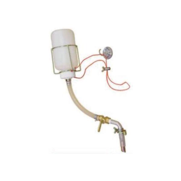 タンクが奥にある時、今までのオイル入れが使えない車に最適です。タンクはマグネットで固定軽自動車やワンボックス車等に最適！●沖縄及び離島は別途送料が必要ですJANCD：4580343052578この商品はメーカーよりお届けいたします。発送連絡...