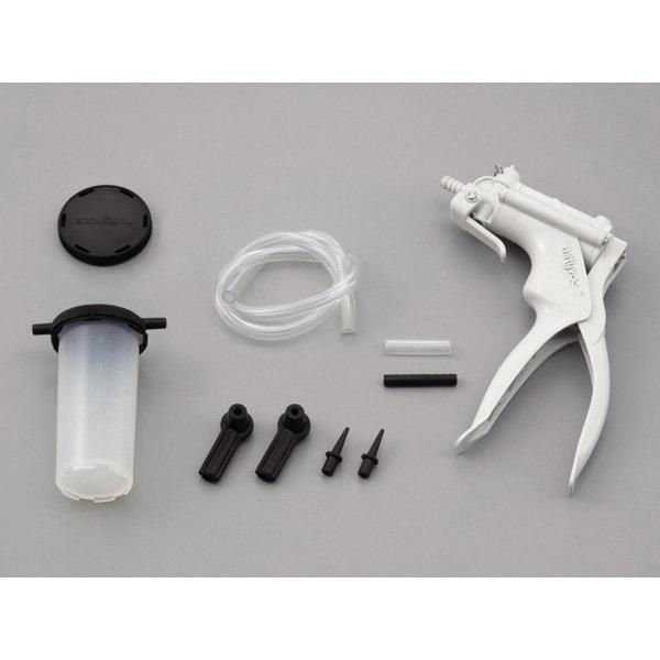 手軽にフルード交換＆エアー抜き作業！コンプレッサーを持っていな方が、ブレーキのエア抜きならこれしかないといわれるUSA「MITY VAC」社製のバキューム式エア抜きツール。もちろん、ブレーキフルード、ブレーキホースの交換時、ブレーキ回りのメ...