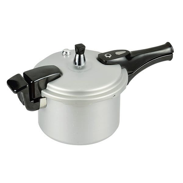 アルミ製で超軽量なので扱いやすい。圧力調理で時間短縮、経済的。18cm、4合炊、1年保証、レシピブック付PSマークの種類：PSC届け出事業者：パール金属株式会社検査機関：一般財団法人　日用金属製品検査センター●製品サイズ（約）／全長395×...