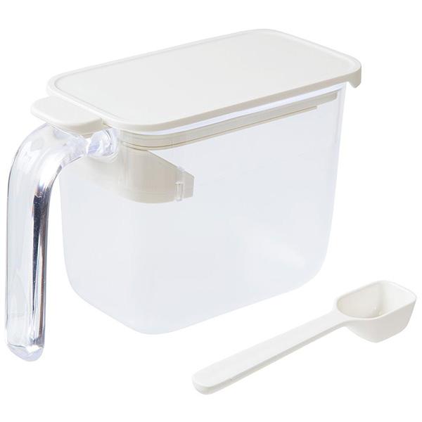 使いはじめのさらさらをずっとフタの内側にパッキンがついて空気が出入りしにくく調味料がかたまりにくい調味料ポットです。フタは手元のボタンで押し上げる仕組みになっているので、パッキンでギュっと閉まっていてもワンタッチで開けられます。持ちながらで...