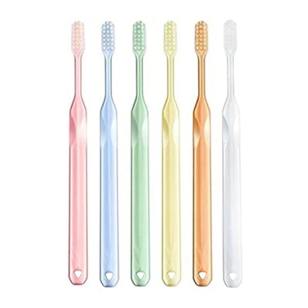 お店では買えない、歯科医院専売モデル歯科医院推薦「ラピスレギュラー歯ブラシ」高品質とお勧めできる価格でお届けします！★耐久性の良いナイロン毛★みがきやすいスリム&amp;コンパクトヘッドを採用★安心してお使いいただける、国産・日本製※画像は...