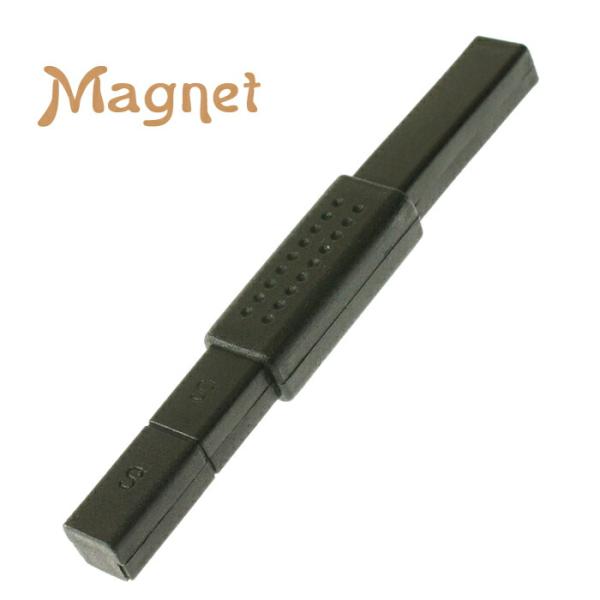 キャッツアイジェル、マグネットジェル用マグネット棒マグネット棒　磁石両端が使えて、色々な使い方ができます。特にクロスデザインがとても綺麗に仕上がります      商品名：マグネットジェル用マグネット磁石        サイズ    81mm...