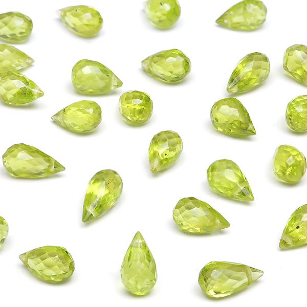 【こちらの商品は4粒販売になります】特記すべき項目※粒によって目立つ外キズ・穴周りや先端にカケが見られる場合がございます。※ハンドカットの商品の為、形状に若干の個体差があります。※発色・内包物の入りかたに個体差がございますが選別は無作為にさ...