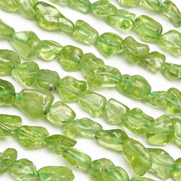 特記すべき項目※粒により記載サイズ程のサイズ差、形状が歪なもの、穴周りや表面のカケ、割れが目立つもの、色合いの誤差、記載サイズ外の粒が混じる場合がございます。材質ペリドット（Peridot/かんらん石）サイズ約3.0-9.0×3.0-5.8...