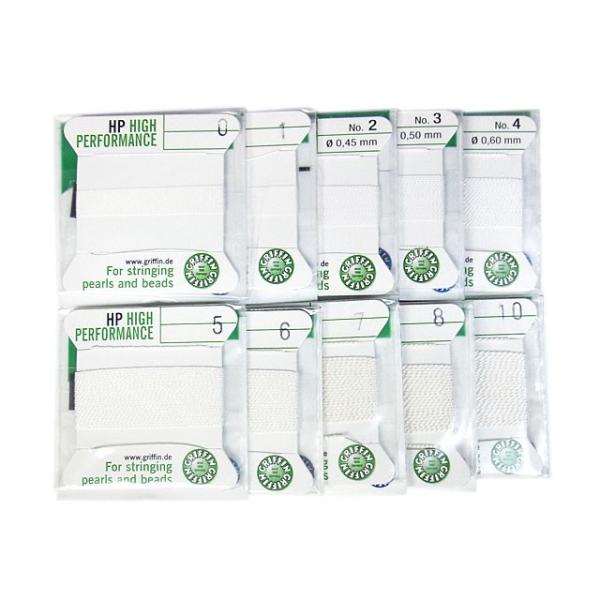 特記すべき項目※穴詰まり防止の為ビーズの穴とグリフィンコードの穴サイズをご確認下さいませ。※外袋にシワ、ヨレ、仕分け時の縛り跡がついている場合がございます。※同じカラーでもサイズにより色合いが若干異なる場合がございます。 材　質  ポリエチ...