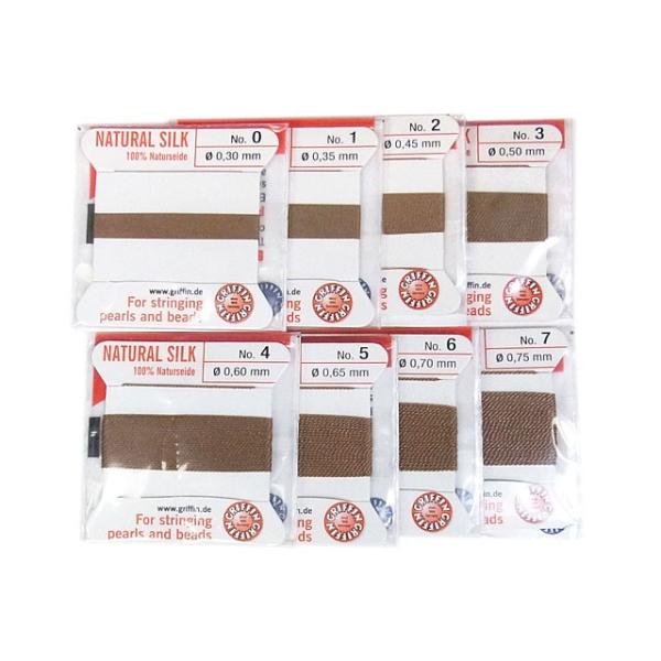 特記すべき項目※穴詰まり防止の為ビーズの穴とグリフィンコードの穴サイズをご確認下さいませ。※外袋にシワ、ヨレ、仕分け時の縛り跡がついている場合がございます。※同じカラーでもサイズにより色合いが若干異なる場合がございます。材　質 シルク糸 （...