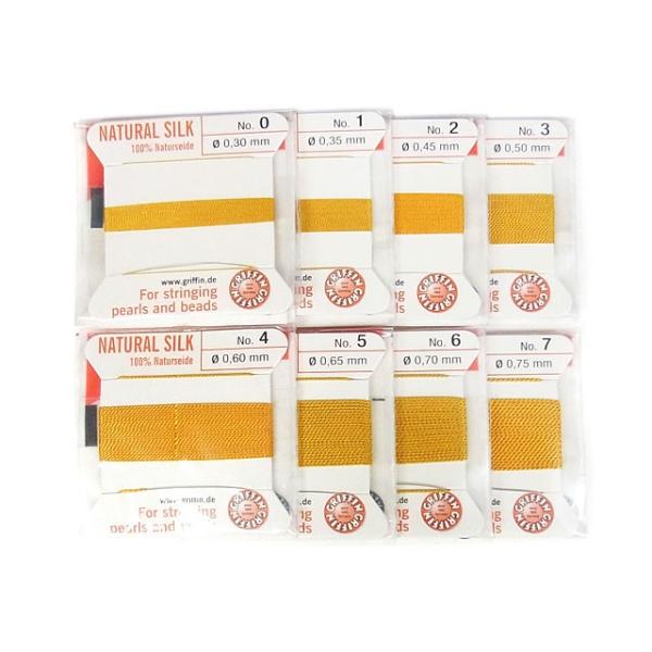 特記すべき項目※穴詰まり防止の為ビーズの穴とグリフィンコードの穴サイズをご確認下さいませ。※外袋にシワ、ヨレ、仕分け時の縛り跡がついている場合がございます。※同じカラーでもサイズにより色合いが若干異なる場合がございます。材　質 シルク糸 （...