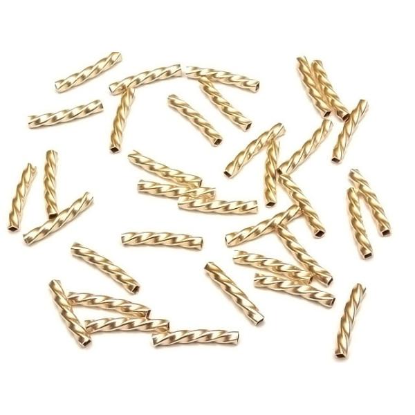 特記すべき項目※表面に細かいキズが見られる場合がございます。※表記個数よりも若干多目の場合がございます。材質14KGF（14金ゴールドフィルド）サイズ約10.0×1.5mm（±0.3mm）穴径約1.0mm関連ワード14KGFパーツ 曲パイプ...