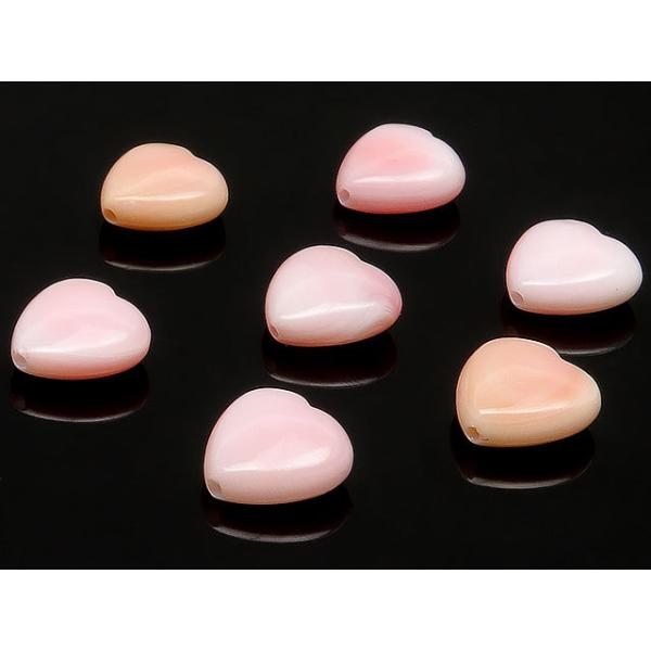 「こちらの商品は7粒販売になります」特記すべき項目※粒により色むら・茶色の内包物が入る場合がございます。※目立つカケ・外キズ・歪み・空孔が見られる場合がございます。材質シェル（母貝/ピンクシェル/クイーンコンクシェル）サイズ約8.1-8.7...