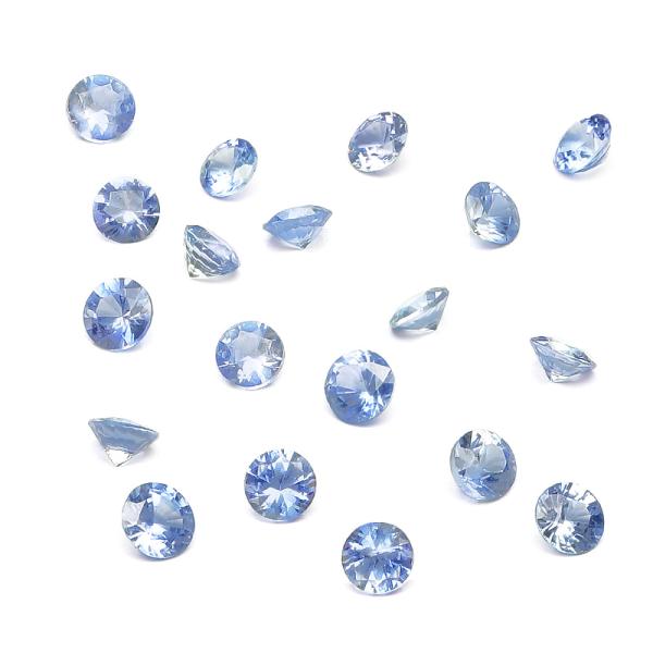 【こちらの商品は1コ販売になります】特記すべき項目※粒により表面の傷・カケ、発色・内包物の入り方に個体差がございますが選別は無作為にさせて頂きます。※中には部分的にムラのあるものや、形状に歪みが見受けられます。材質サファイア（Sapphir...