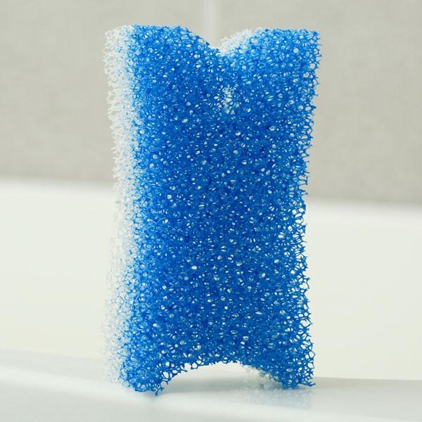 サイズ/約幅8.5×奥行4.5×高さ18.5cm内容量/1個材質/ポリウレタンフォーム（研磨粒子入り）生産国/日本製耐熱温度/90度●キズをつけにくい細かな研磨粒子加工をしており、ザラついたガンコな湯アカ・カビ・蛇口周りのくすみなどをすっき...