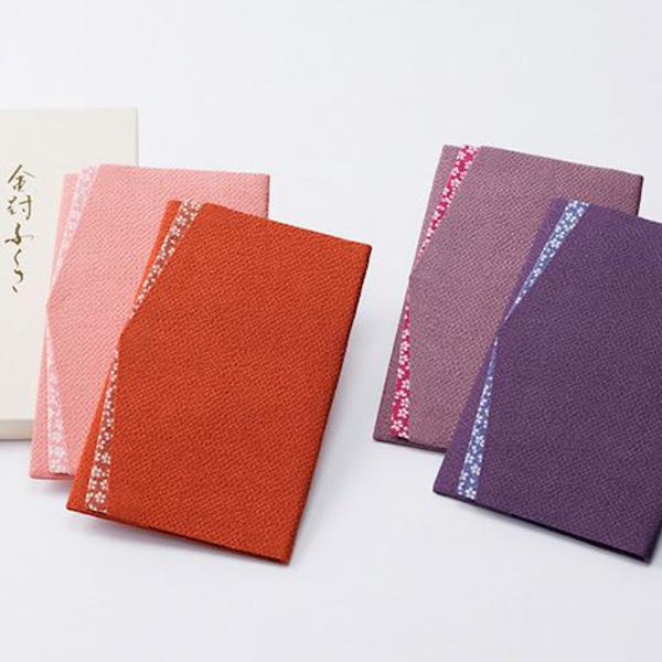 サイズ/約横12×縦20cm内容量/1枚材質/レーヨン100％種類/ムラサキ、エンジ、ピンク、フジ生産国/日本製●ちりめんが美しく、さりげない桜模様が華やかで上品な雰囲気の金封ふくさです。●型崩れしにくくて使いやすいく、包み方の作法を気にせ...