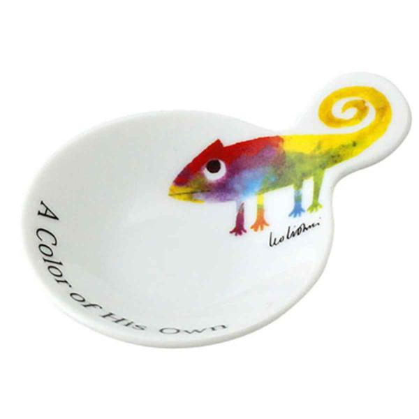 サイズ/約幅9.3×奥行7×高さ2.6cm内容量/1枚材質/磁器（美濃焼）生産国/日本製食器洗い乾燥機/使用可能電子レンジ/使用可能●絵本作家レオ・レオニのプレートです。●カメレオンの尻尾部分が取っ手になっているユニークなデザインです。●ア...