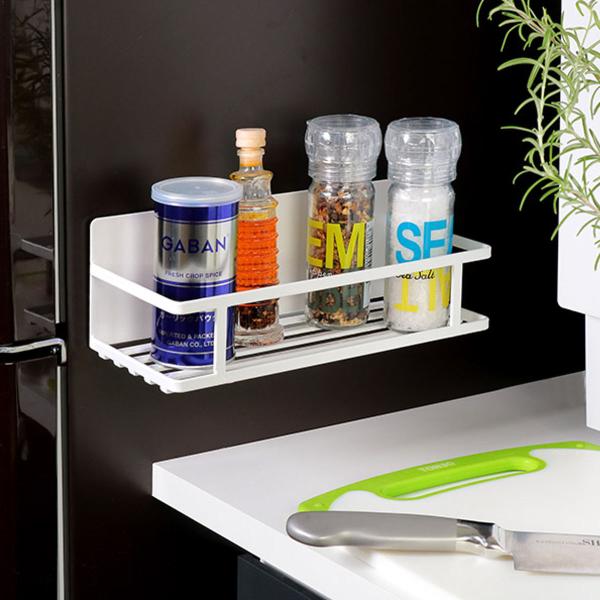 サイズ/約幅24.5×奥行11.5×高さ8.5cm内容量/1個材質/鉄（粉体塗装）マグネット生産国/中国製耐荷重/1.5kg●マグネットで簡単に取り付けられる●調味料から小物まで置ける●キッチンで安心して使える●清潔感のある優しいオフホワイ...