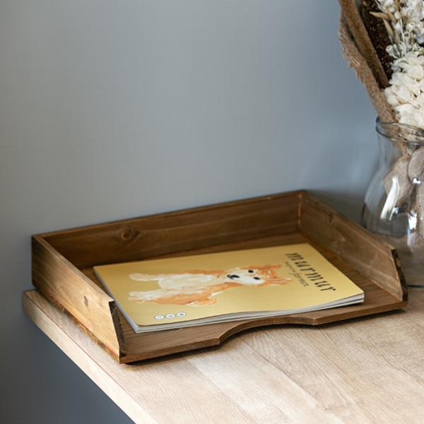 サイズ/約幅33×奥行23×高さ6.5cm内容量/1個材質/ウッド生産国/中国製●天然木にアンティーク加工を施した、味わいのあるウッド製のペーパートレーです。●使いこむほどウッド製ならではの色合い、風合いを楽しむことができます。●A4用紙が...