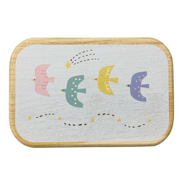 サイズ/約横12×縦8cm厚さ：約2.4cm重量/約135g内容量/1個材質/天然木（桜）・磁石生産国/日本製●大切なお子様の成長の証を記念に残せる乳歯ケースです。●木目が美しく頑丈で上質な山桜を使用しています。●自然をイメージした温かみの...