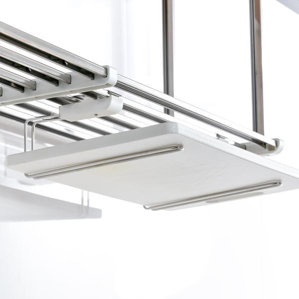 サイズ/約幅2.5×奥行20.4×高さ8.8cm重量/約140g内容量/1組（2個）材質/金属部：ステンレス樹脂部：ポリプロピレン、ナイロン生産国/中国製耐荷重/約2.5kg●水切り棚をもっと便利にご利用いただけるアクセサリーシリーズ「まな...