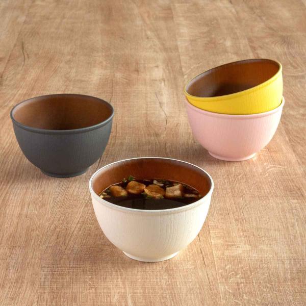 サイズ/約高さ7cm直径：約11.3cm容量/約430ml内容量/1個材質/PET・ABS種類/ホワイト、イエロー、ピンク、グレー生産国/日本製食器洗い乾燥機/使用可能電子レンジ/使用可能●ナチュラルな雰囲気にアクセントカラーで優しさをプラ...