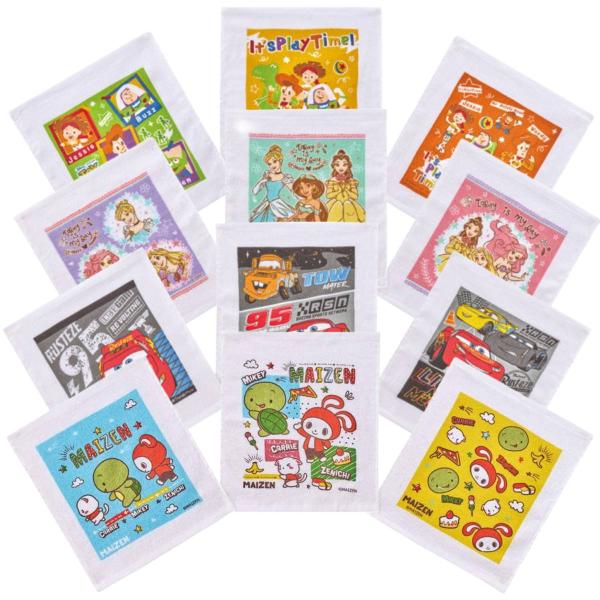 サイズ/約横32×縦29cm内容量/3枚材質/綿100％種類/まいぜんシスター２３、トイストーリー２３、プリンセス２３、カーズ２３生産国/中国製●行楽などのお出かけや普段使いに便利な人気キャラクターのおしぼりタオルです。●洗い替えに便利な3...