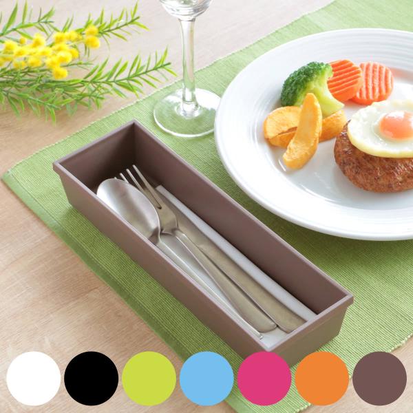 サイズ/約幅24×奥行7.5×高さ4.3cm内容量/1個材質/ポリプロピレン種類/マットブラック、マットホワイト、マットグリーン、マットブルー、マットピンク、マットオレンジ、マットブラウン生産国/日本製耐熱温度/120度耐冷温度/-20度●...