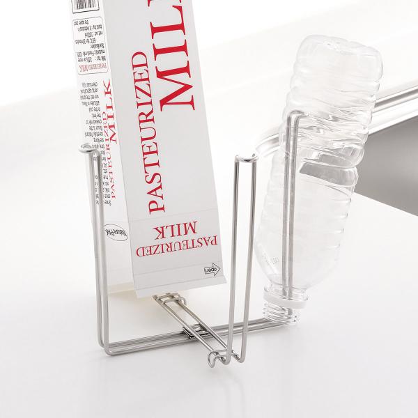 サイズ/収納時：約幅18×奥行20×高さ16.5cm使用時：約幅18×奥行17×高さ16.5cm内容量/1個材質/ステンレス鋼生産国/中国製●いろいろな用途に使えて便利なエコスタンドです。●サビに強く、丈夫で衛生的なステンレス製です。●ポリ...