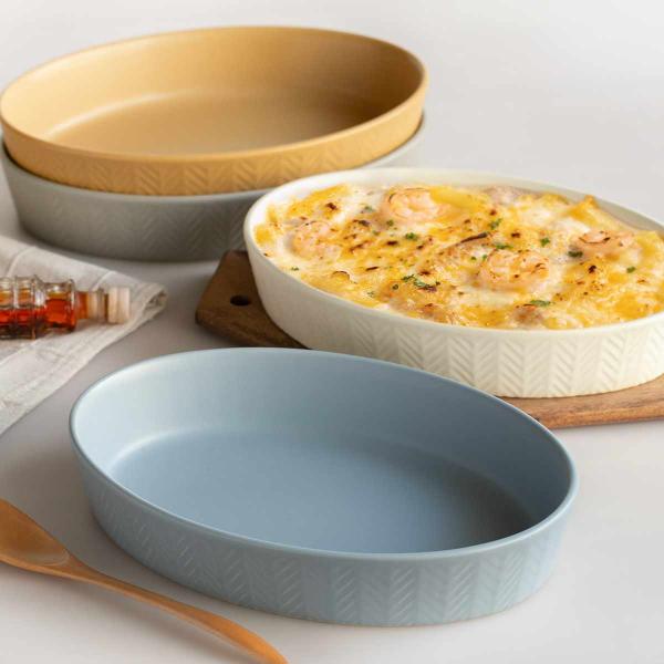 サイズ/約幅24.5×奥行17.5×高さ4.5cm内容量/1個材質/陶器種類/ウォームグレー、アイボリー、イエロー、ブルーグレー生産国/日本製食器洗い乾燥機/使用不可電子レンジ/使用可能オーブン/使用可能熱源/ガス火専用●温かい雰囲気を演出...