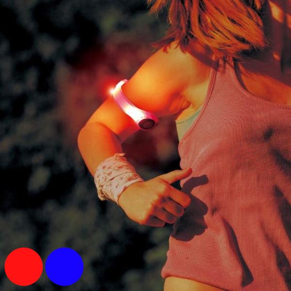 サイズ/約幅3.8×長さ19.5cm（マジックベルトのバンド部分を除く）厚さ：約20cm内容量/1個付属品：テスト用電池材質/TPU、ABS樹脂、シリコン、ポリエステル種類/レッド、ブルー生産国/中国製●危険意識を高める高輝度ライト搭載です...